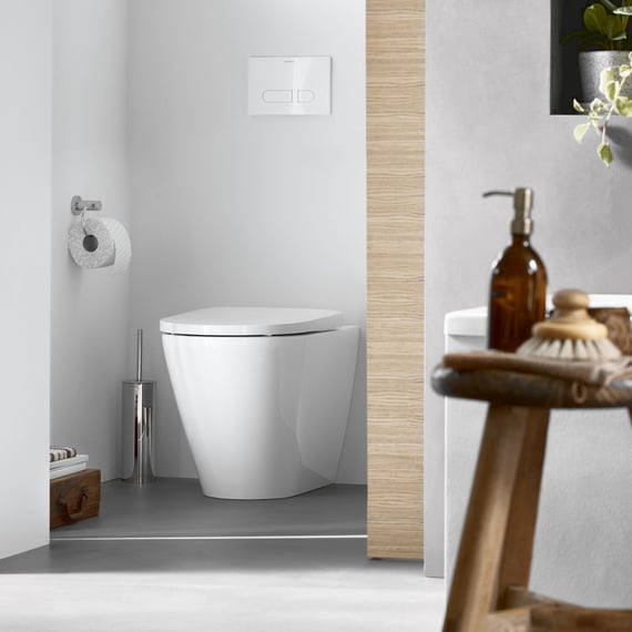 Duravit D-Neo floorstanding toilet back to wall with HygieneGlaze ...