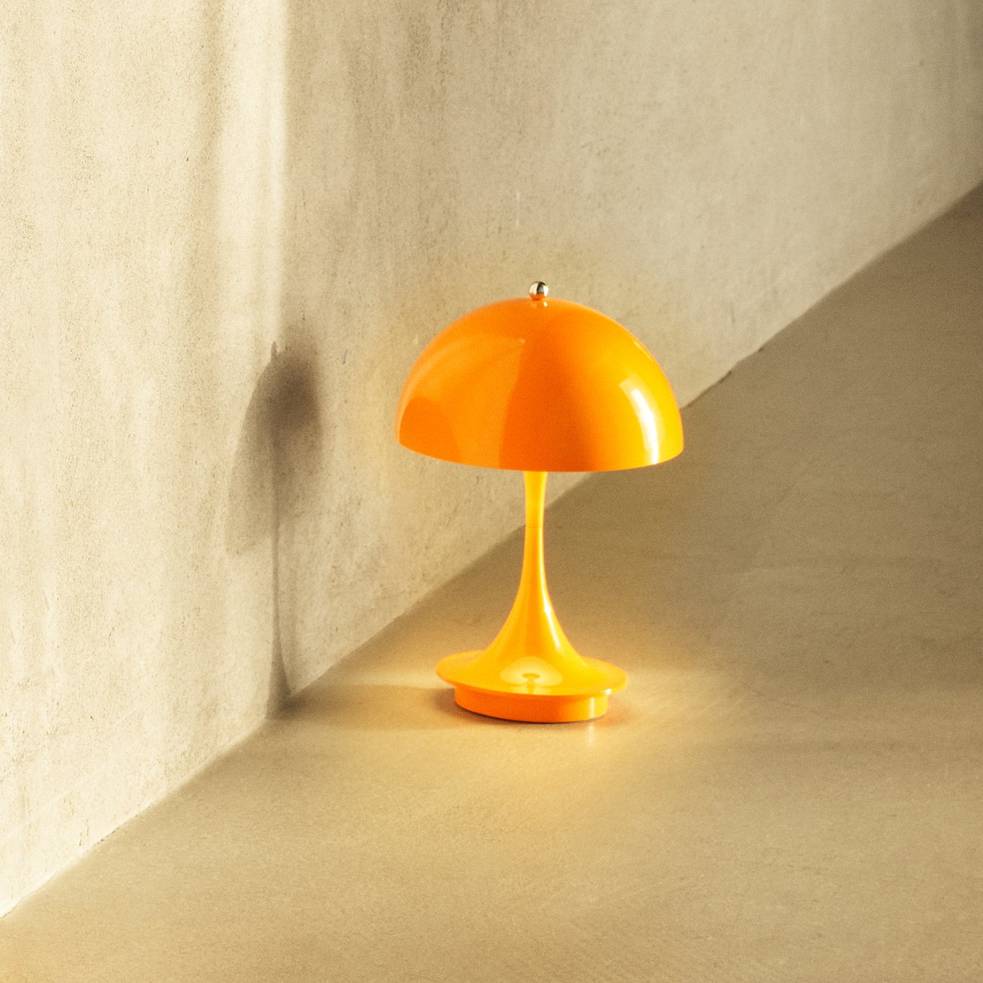 louis poulsen Panthella Portable Akku Tischleuchte, LED dimmbar, orange ...