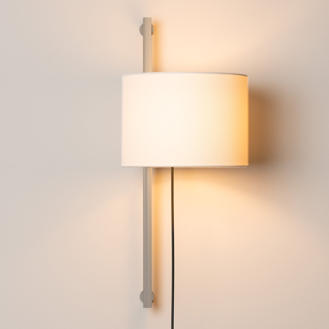 Milan Twain wall light with power cord dimmable, white - 3905+6904 | REUTER