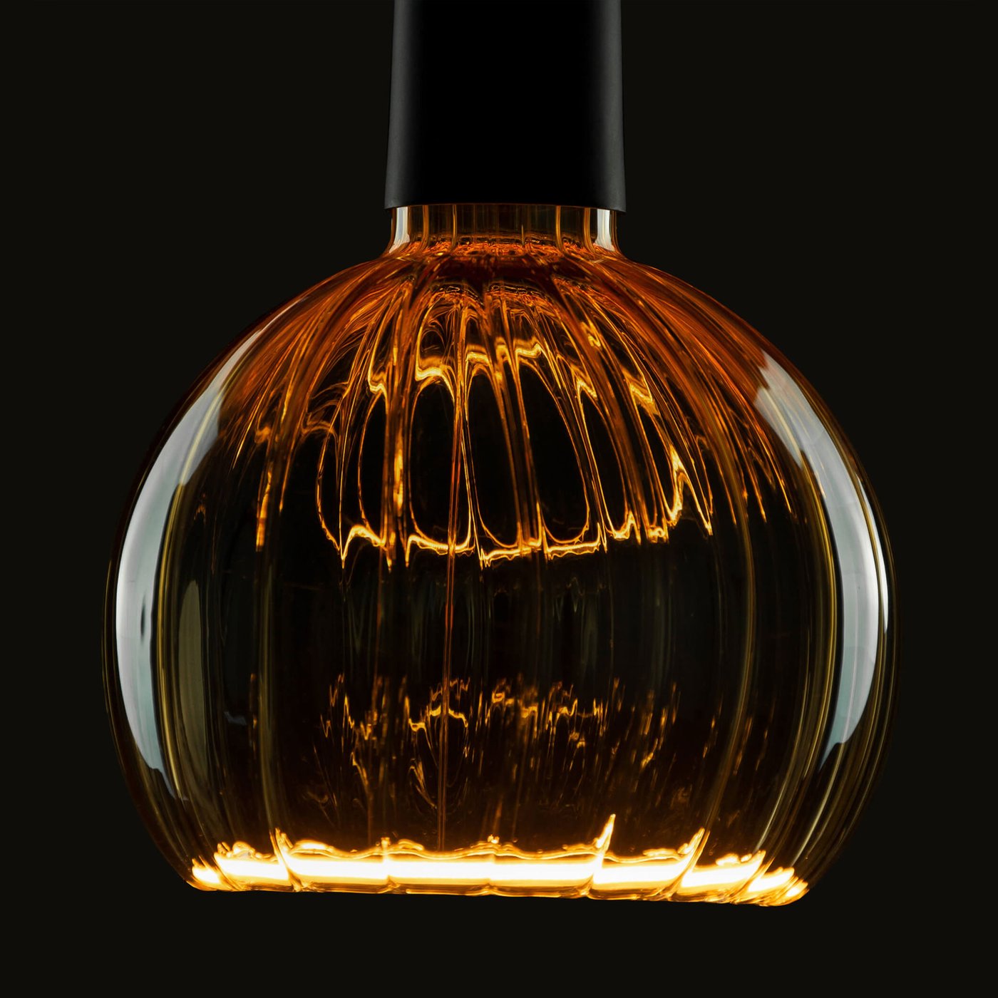 Segula Floating LED-Lampe G150 E27, 2200 K, 4 W dimmbar, gold - 55075 ...