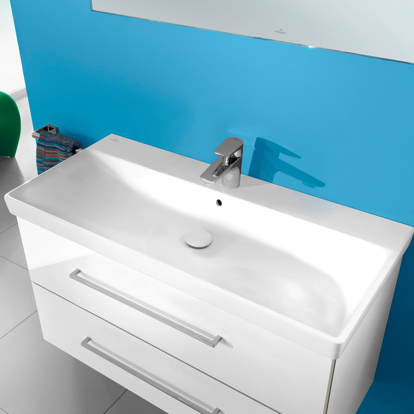 Villeroy & Boch Avento Lavabo mural avec CeramicPlus, blanc - 4156A5R1 ...