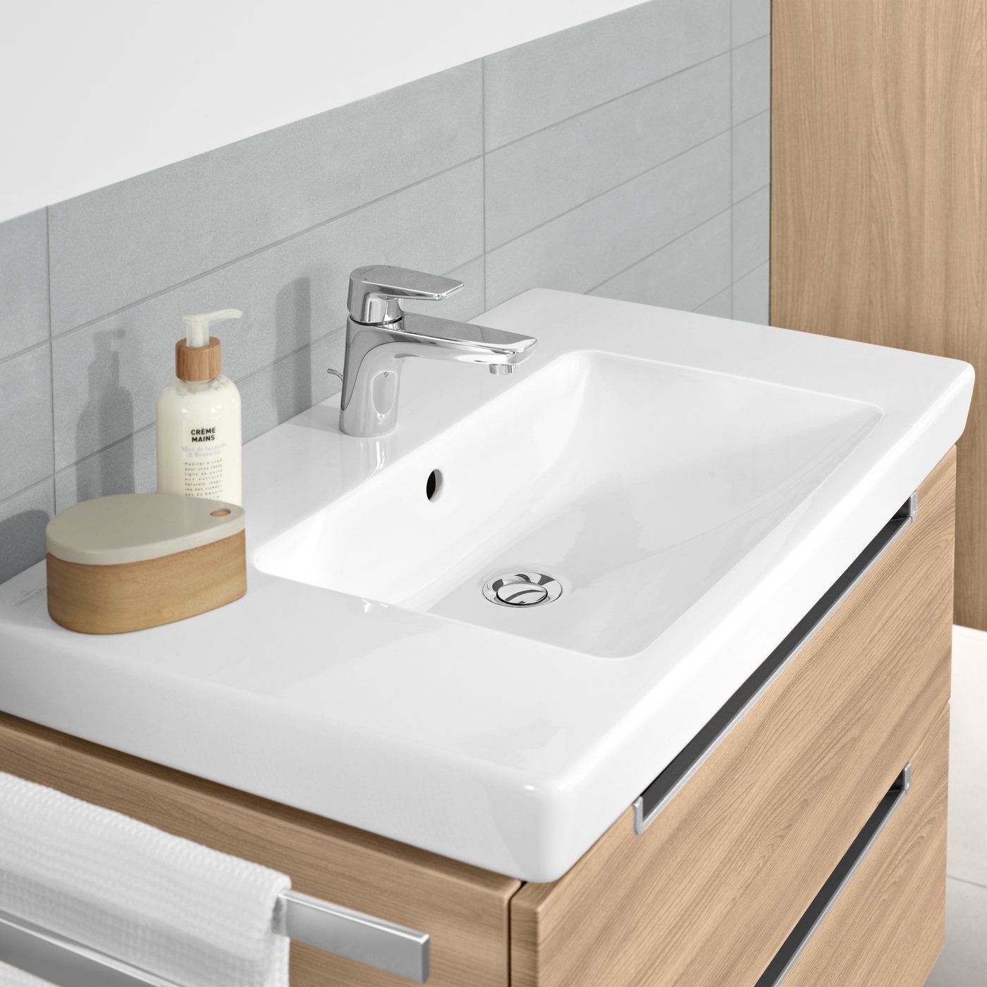 Villeroy Boch Subway 20 Badm 246 Bel Als Waschtischset Von Villeroy Und