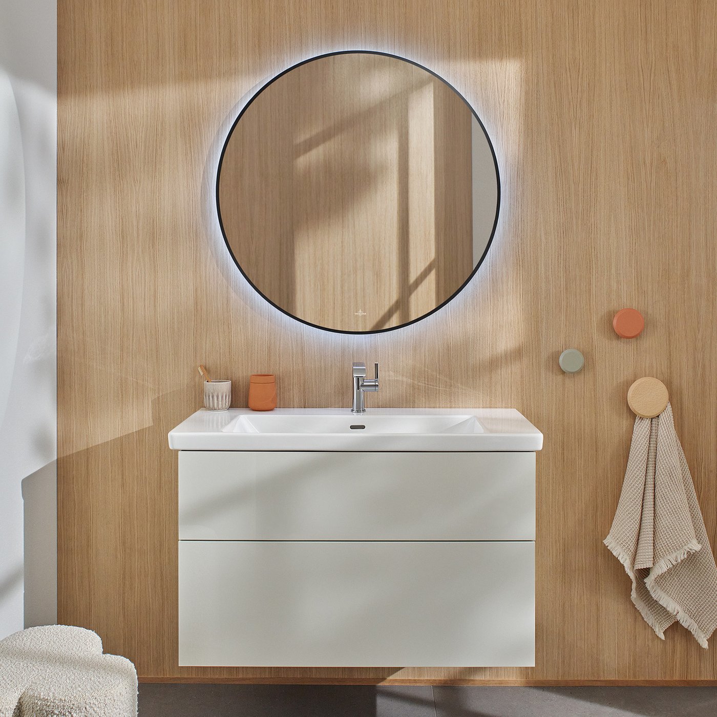 Villeroy & Boch Embrace mirror black - A4726000 | REUTER