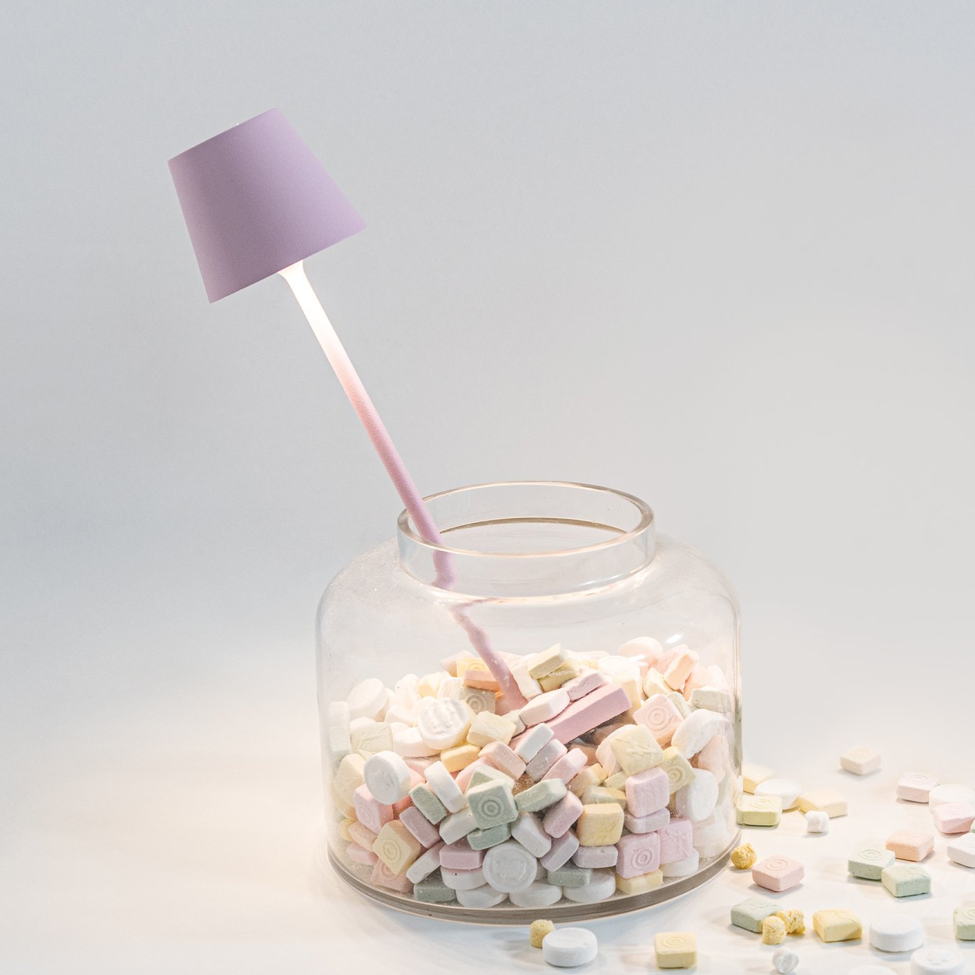 zafferano Poldina rechargeable table lamp, LED dimmable, pink ...